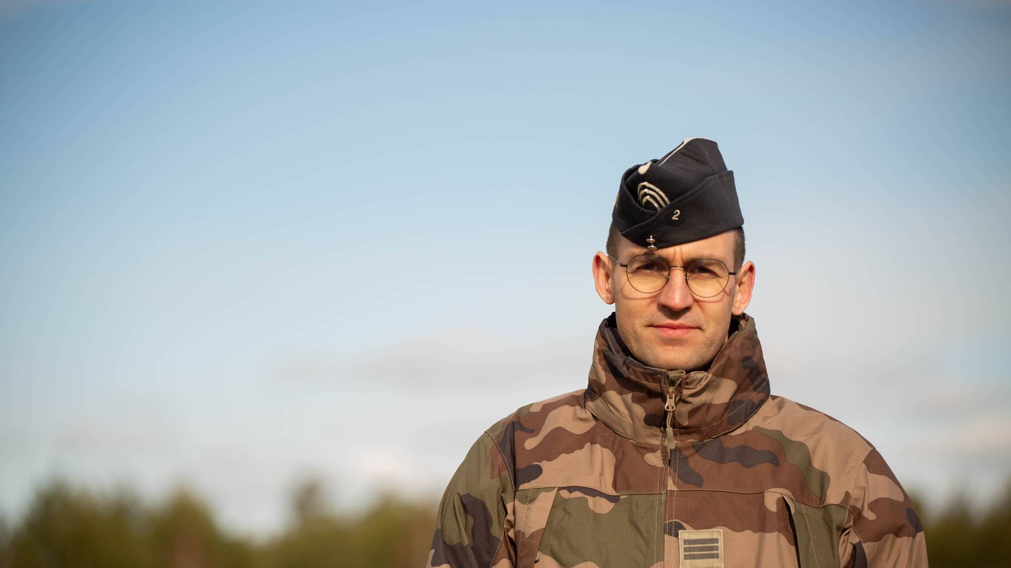 Totalforsvaret øver på giftangrep på fly - Forsvaret