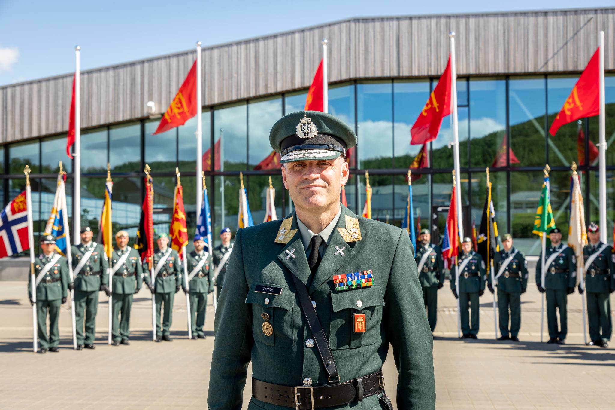 Her er Hærens nye sjef - Forsvaret