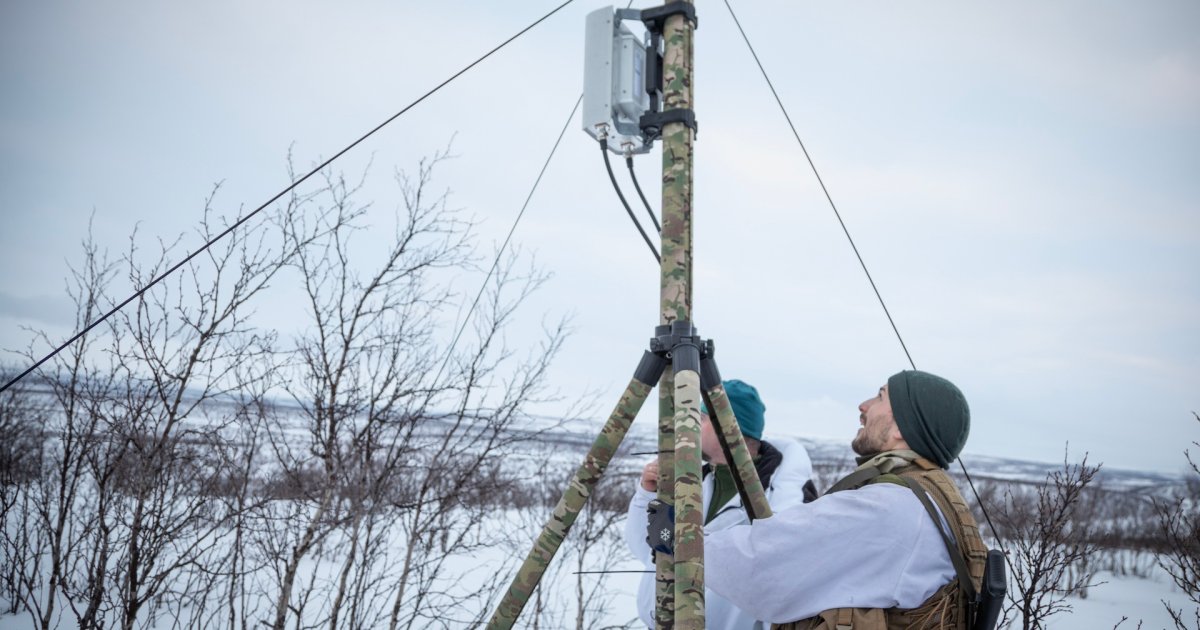 Cyberforsvaret setter opp 5G på Finnmarksvidda - Forsvaret