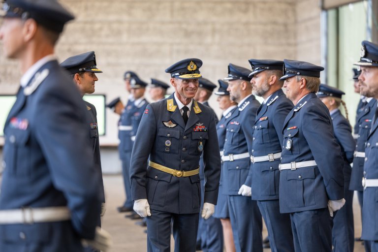 Øivind Gunnerud innsatt som ny sjef Luftforsvaret - Forsvaret