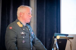 Briefet Kongen om cyberkrig - Forsvaret