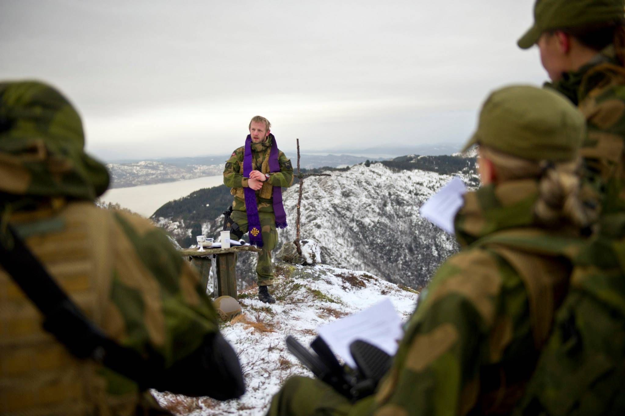 27. november: Operation Arctic Wedding - Forsvaret