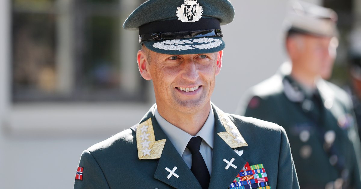 Kristoffersen takes over as Norway's Chief of Defence - Norwegian Armed ...