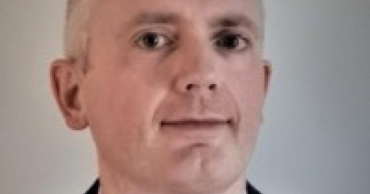 Bowers, Ian - Forsvaret