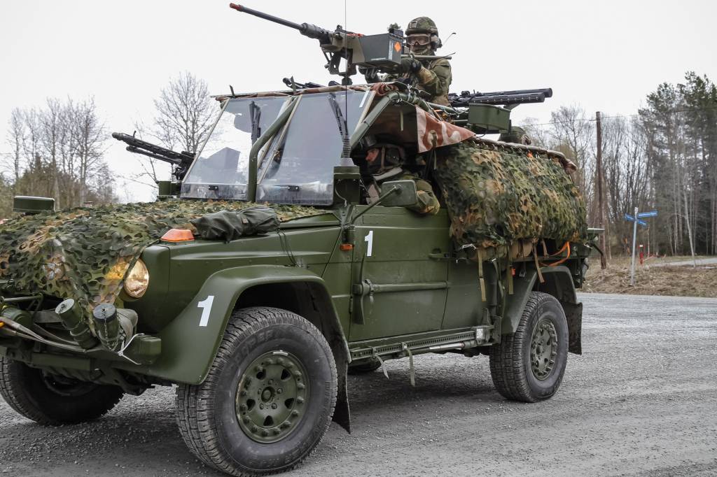 HV overtar kjøretøy fra spesialstyrkene - Forsvaret