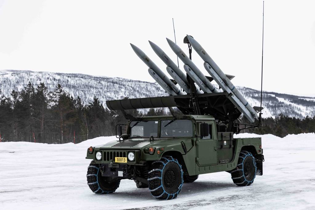 24 March: Media Event at Norwegian Army’s new High Mobility Launcher ...