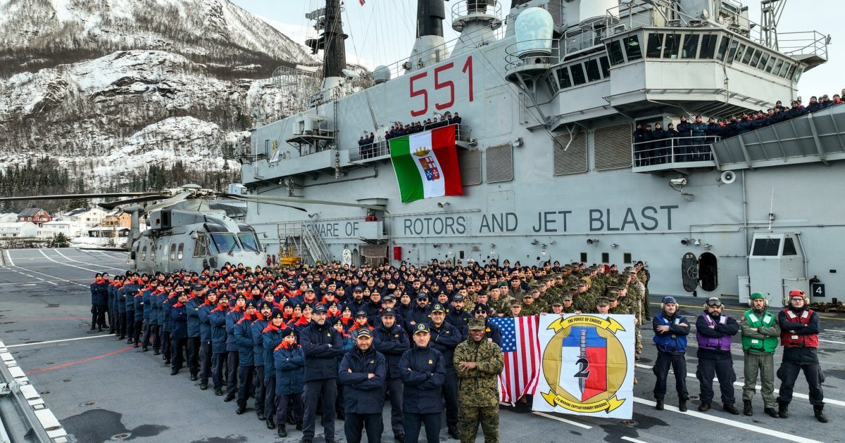 26 March: Visit the Italian aircraft carrier Giuseppe Garibaldi - Forsvaret