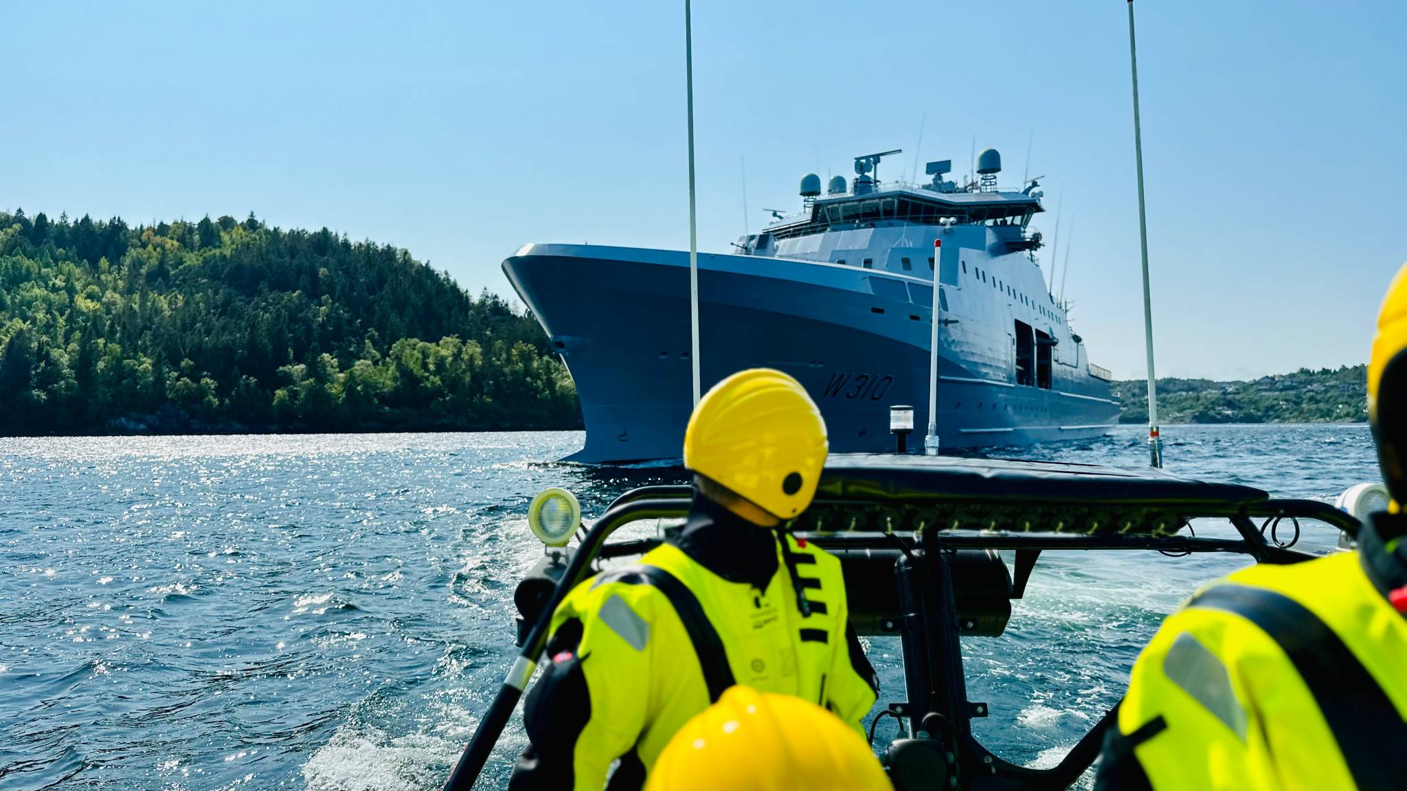 Kystvakten bidrar med det vi kan - der vi kan - Forsvaret