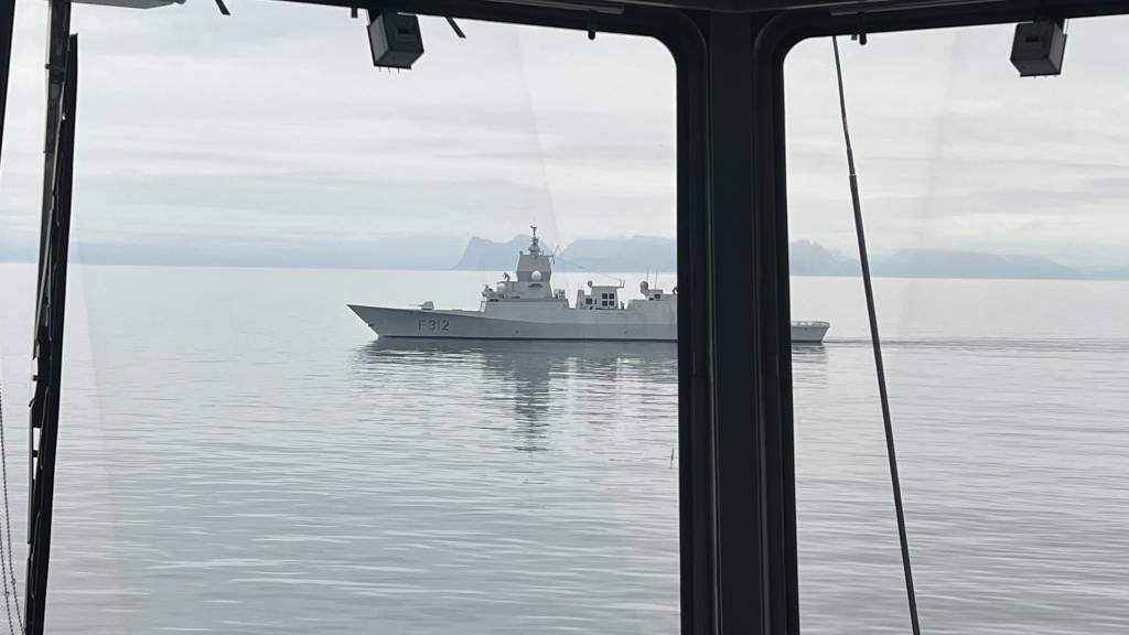 Kystvakten bidrar med det vi kan - der vi kan - Forsvaret